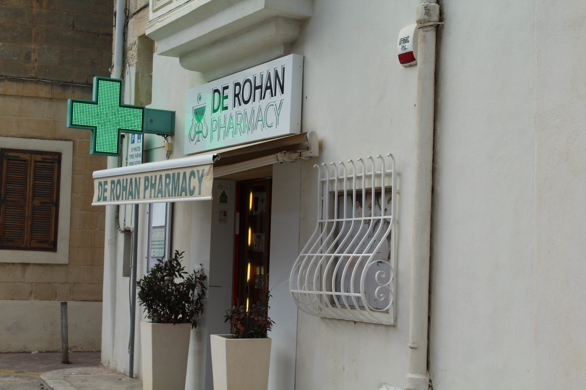 Home - De Rohan Pharmacy